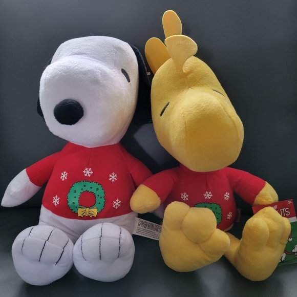 Peanuts | Toys | Bnwt Peanuts Christmas Snoopy Woodstock Stuffed Animal ...